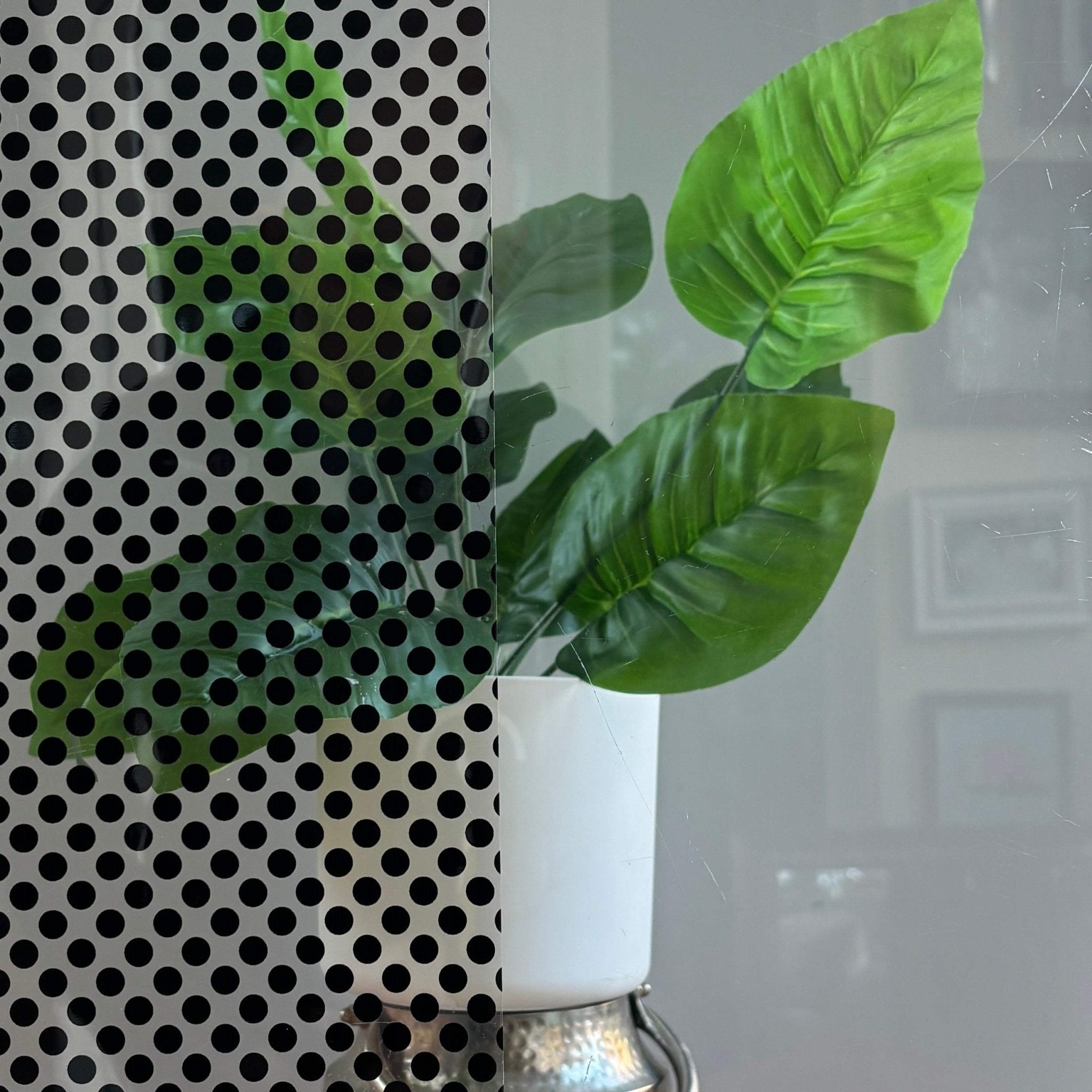 Fritted Window film - SM103K - 7.0mm black dots on clear film ...